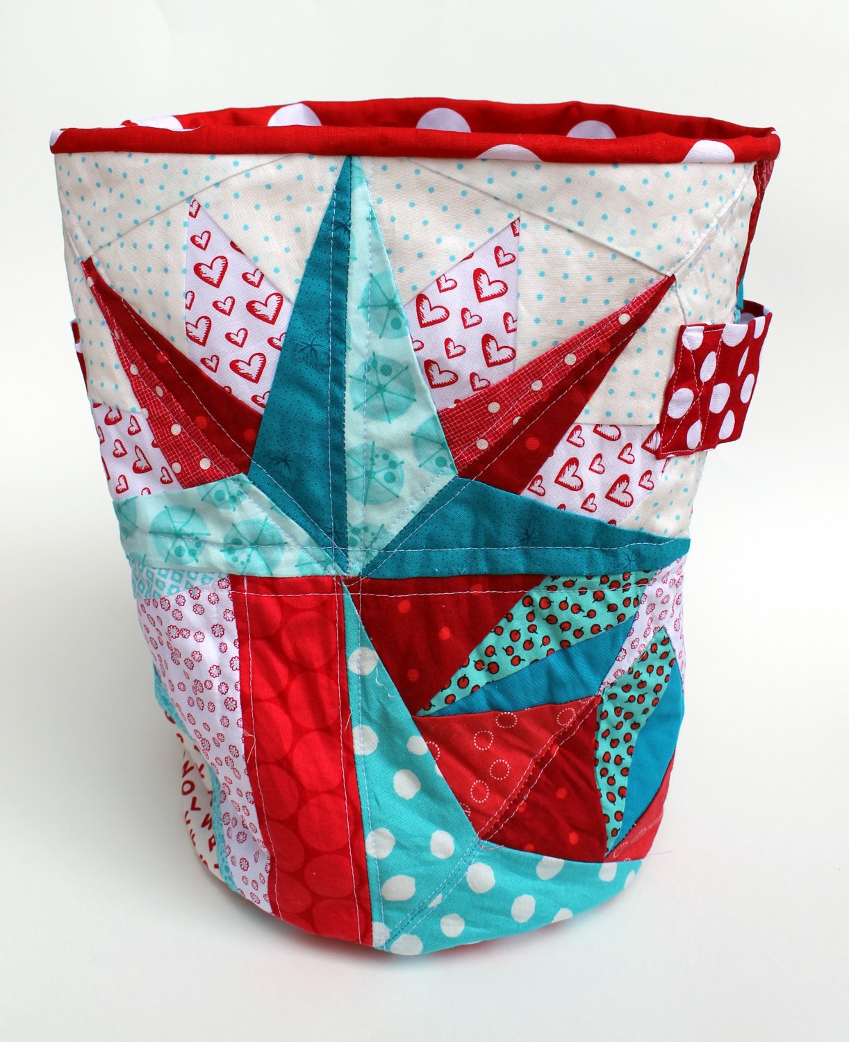 A quilted container – WIP Wednesday | WOMBAT QUILTS
