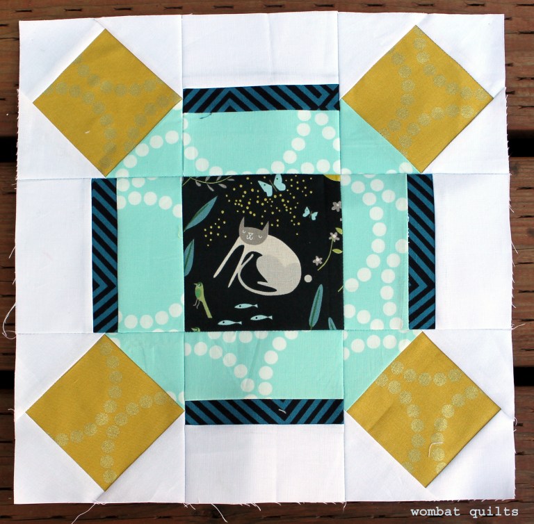 Kitty Corner Paper Piecing Monday | WOMBAT QUILTS